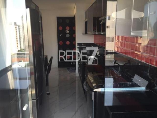 Apartamento moderno e espaçoso à venda no Cambuí, Campinas SP: 2 quartos, 2 suítes, 1 sala, 2 banhei