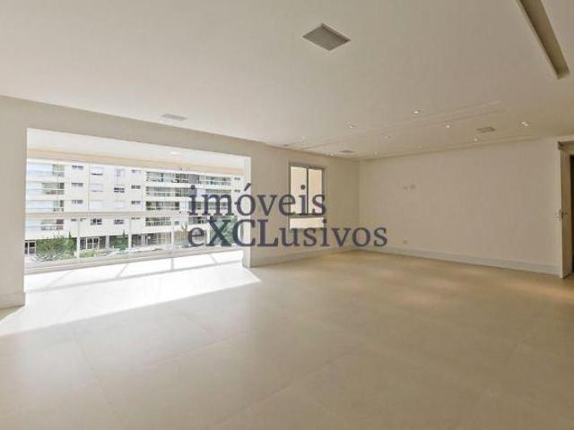 Apartamento moderno e sofisticado com 188m² de área privativa!