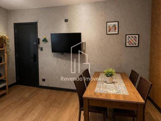 Apartamento moderno e reformado em Pinheiros, São Paulo SP: 2 quartos, 1 banheir