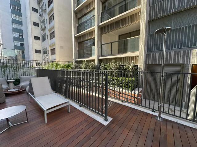 Apartamento Moderno e Reformado para Locação —
