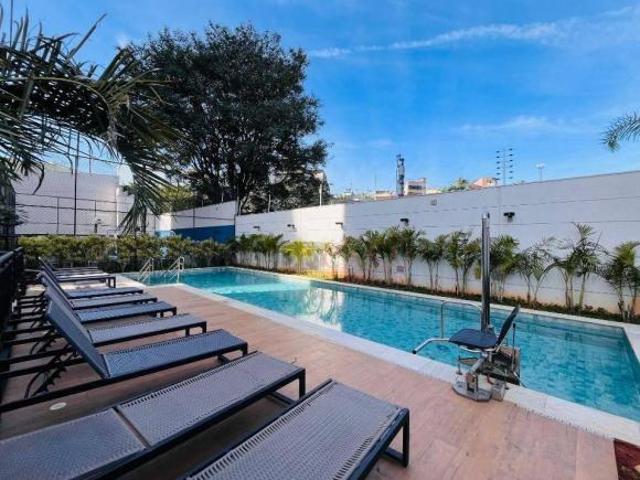 Apartamento Moderno / 2 dormitórios Condomínio Lazer de Clube / 2 minutos de caminhada da Estação