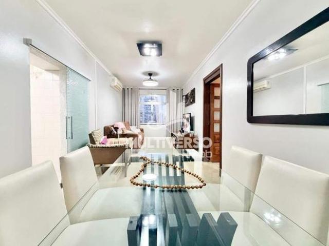 Apartamento moderno 2 dormitórios + dependência 4 quadras da praia em Santos