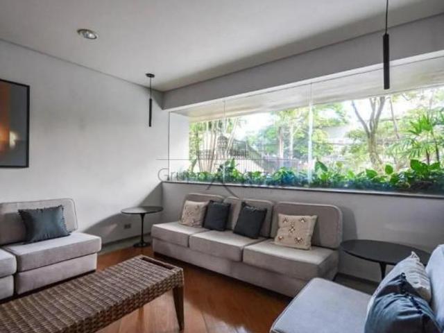 Apartamento Moema 4 Dormitórios 182m²