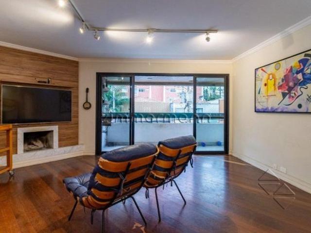 APARTAMENTO MOEMA 4 DORMITÓRIOS 2 VAGAS