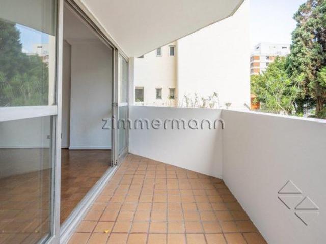 APARTAMENTO MOEMA 4 DORMITÓRIOS 2 VAGAS