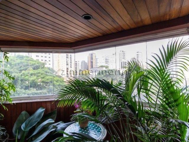 APARTAMENTO MOEMA 4 DORMITÓRIOS 3 VAGAS