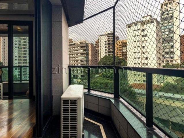 APARTAMENTO MOEMA 4 DORMITÓRIOS 3 VAGAS