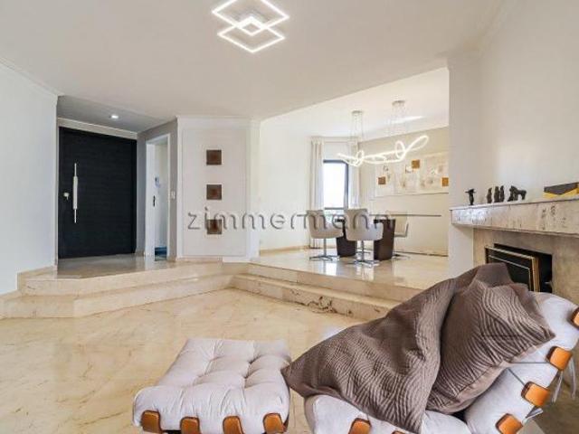 APARTAMENTO MOEMA 4 DORMITÓRIOS 3 VAGAS