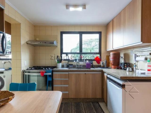 Apartamento moema 4 dormitórios 3 vagas