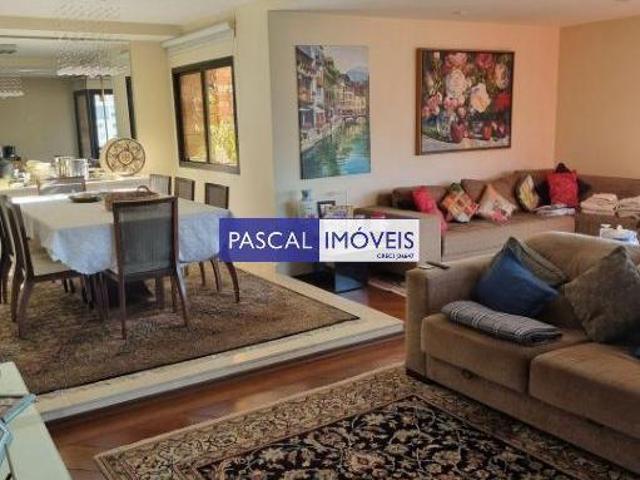 Apartamento Moema 4 dormitórios 4 vagas