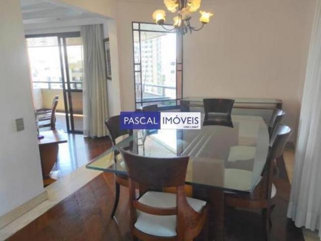 Apartamento Moema 4 dormitórios 4 vagas