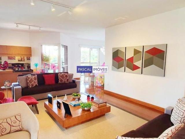 Apartamento Moema 4 dormitórios 5 vagas