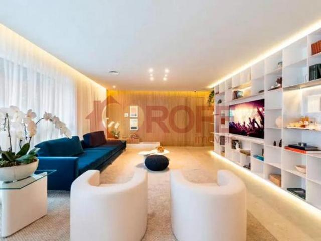 APARTAMENTO MOEMA 141 MTS 4 DORM/2SUITES 3 BANHEIROS 2 VAGAS