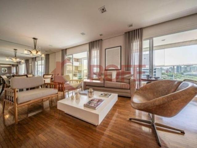 APARTAMENTO MOEMA | 153 M2 | PRÓXIMO AO PARQUE DO IBIRAPUERA | LAZER E LOCALIZAÇÃO EXCELENTES!