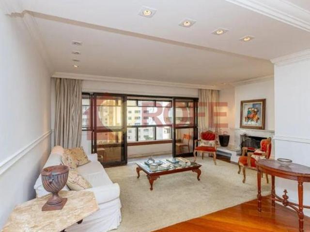 APARTAMENTO MOEMA | 155 M2, LAZER E LOCALIZAÇÃO EXCELENTES!