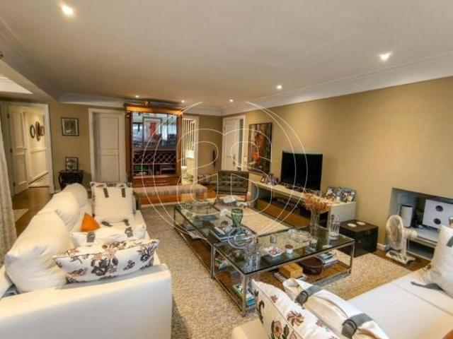 APARTAMENTO MOEMA 165M² 3 VAGAS