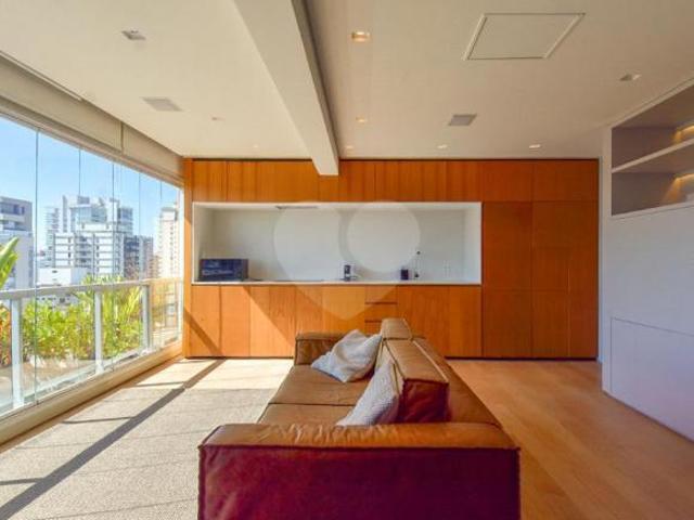 Apartamento Moema 1 Quarto / Dormitório 1 Vaga Venda / Compra