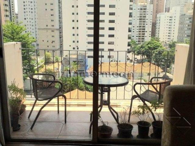 APARTAMENTO MOEMA 2 DORMITÓRIOS