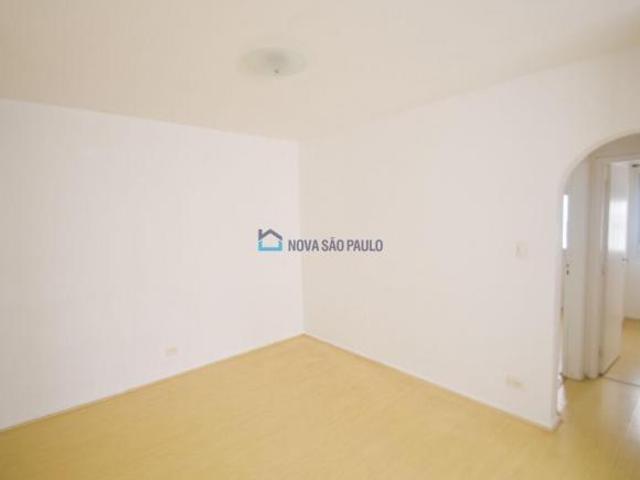Apartamento Moema, 2 dormitórios, 1 vaga