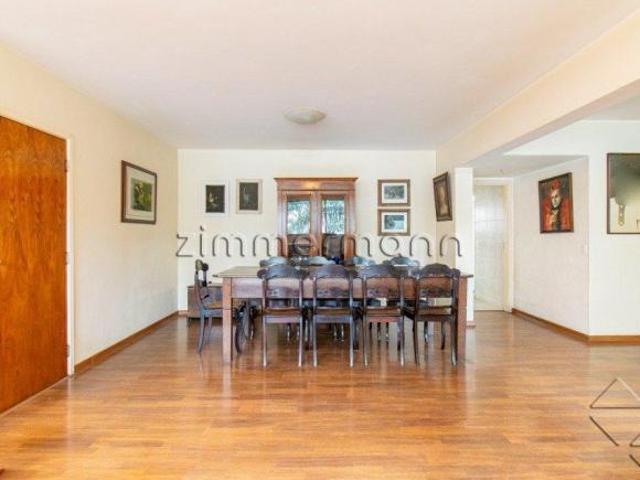 APARTAMENTO MOEMA 2 DORMITÓRIOS 2 VAGAS