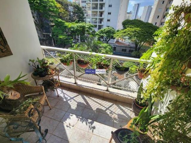 Apartamento Moema 2 dormitórios 2 vagas