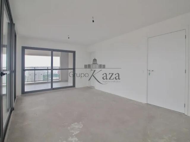Apartamento Moema 3 Dormitórios 157m²