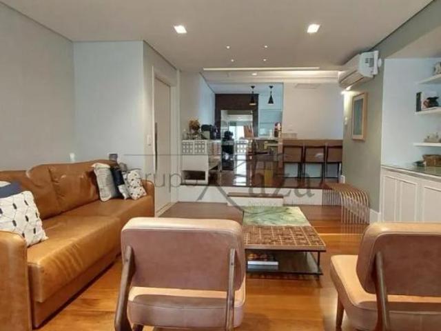 Apartamento Moema 3 Dormitórios 127m²