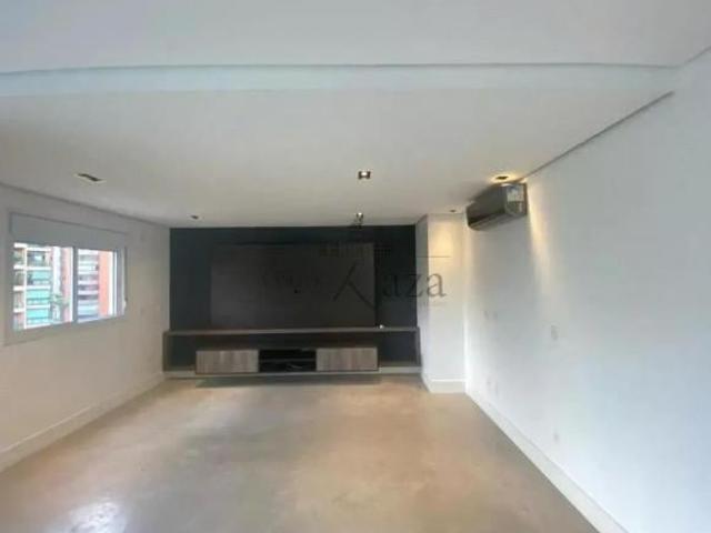 Apartamento Moema 3 Dormitórios 226m²