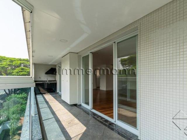 APARTAMENTO MOEMA 3 DORMITÓRIOS 4 VAGAS
