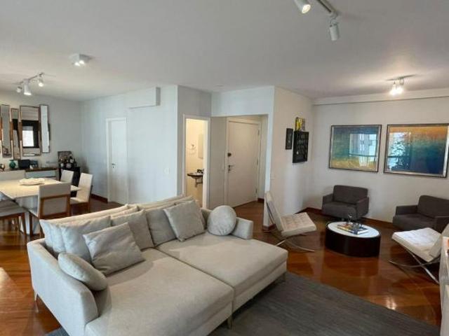 Apartamento Moema 3 quartos