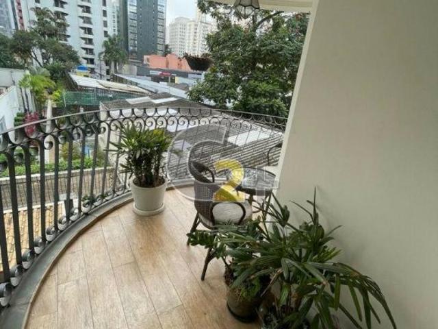 APARTAMENTO MOEMA 3 SUÍTES 2 VAGAS 95M²