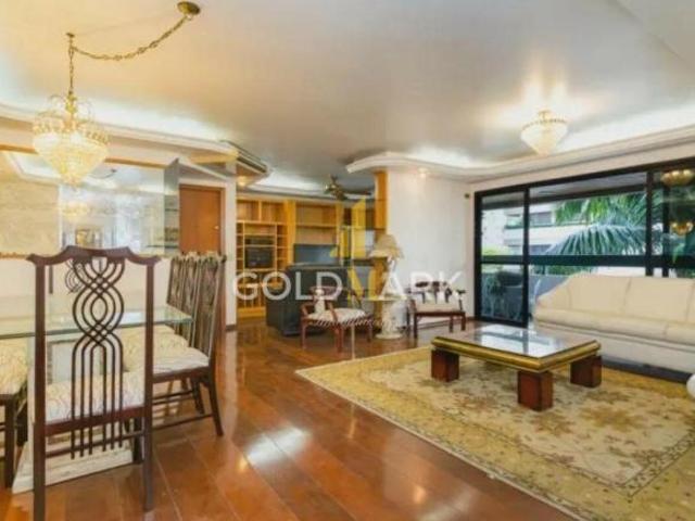 Apartamento Moema com 4 Quartos à Venda, 147 m² por R$ 2.600.000