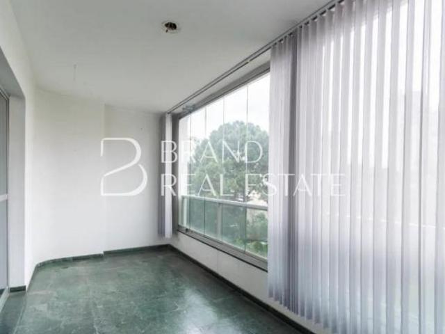 Apartamento Moema com 4 quartos, 5 banheiros, 4 vagas com varanda