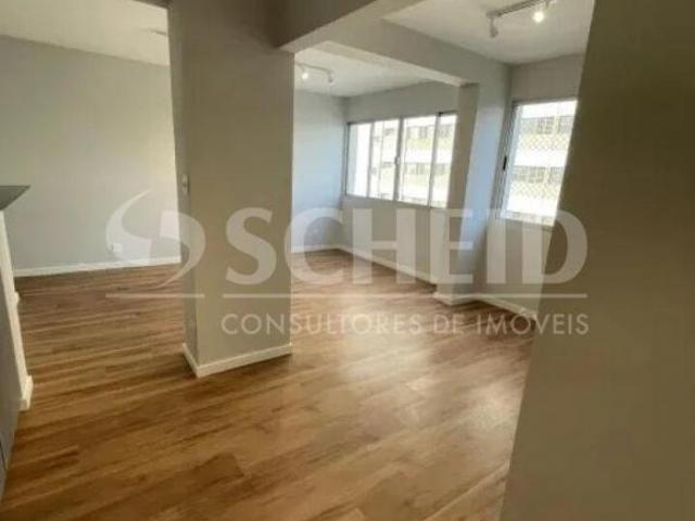 Apartamento Moema com 69m², 2 quartos, 1 suíte, sala, terraço, cozinha americana, despensa, 1 vaga