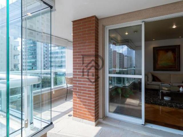 Apartamento moema Condomínio Las Palmas