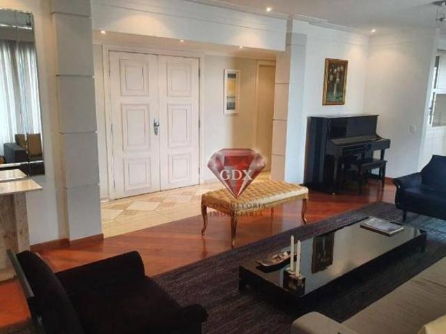 Apartamento Moema Nobre