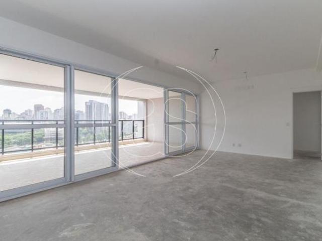 APARTAMENTO MOEMA NOBRE! VISTA PARA IBIRAPUERA! 163,00m² NOVO!