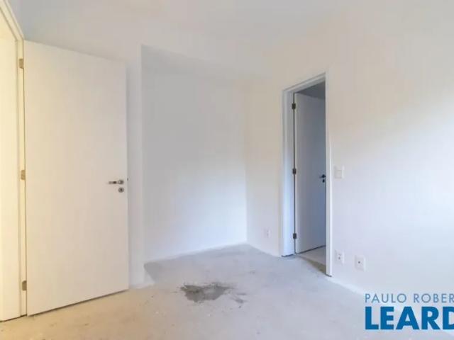 Apartamento moema pássaros sp