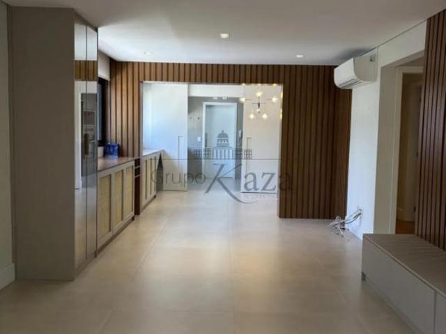 Apartamento Moema Pássaros 4 Dormitórios 141m²