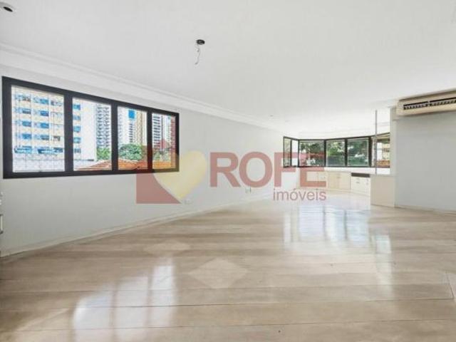 APARTAMENTO MOEMA PÁSSAROS | 200 M2 | LAZER E LOCALIZAÇÃO EXCELENTES! OPORTUNIDADE!