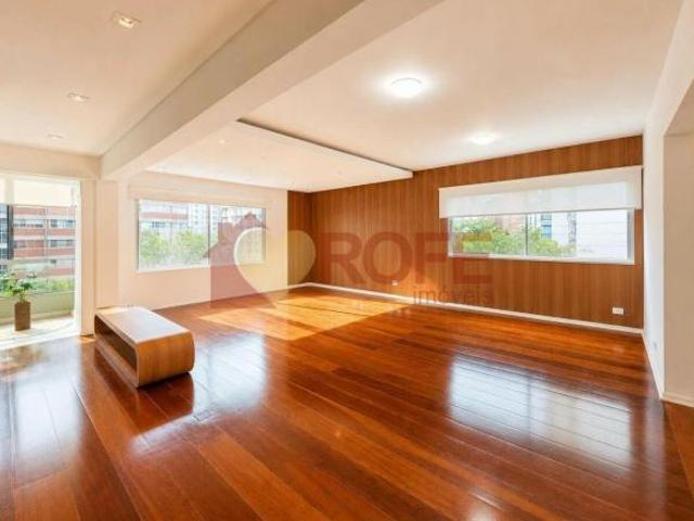 APARTAMENTO MOEMA PÁSSAROS | 231 M2 | LAZER E LOCALIZAÇÃO EXCELENTES!