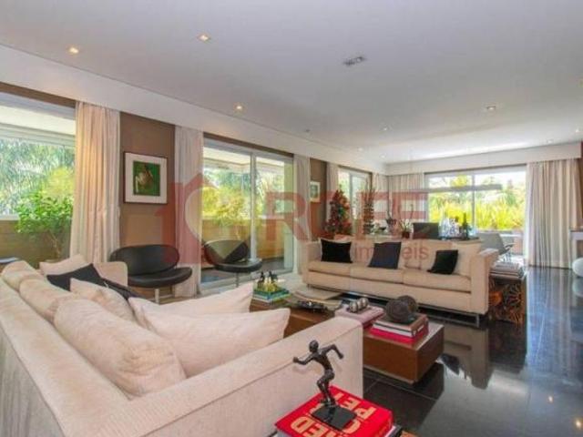 APARTAMENTO MOEMA PÁSSAROS | 340 M2 | LAZER E LOCALIZAÇÃO EXCELENTES!