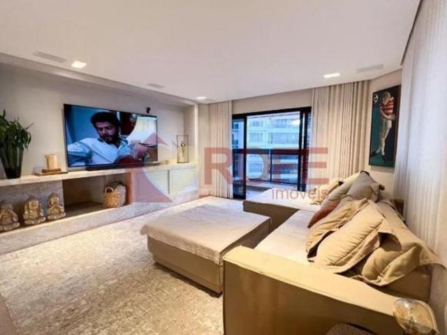 APARTAMENTO MOEMA | REFORMADO | 250 M2 | LAZER E LOCALIZAÇÃO EXCELENTES!