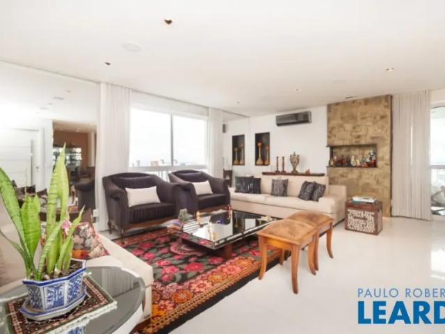 Apartamento morumbi sp