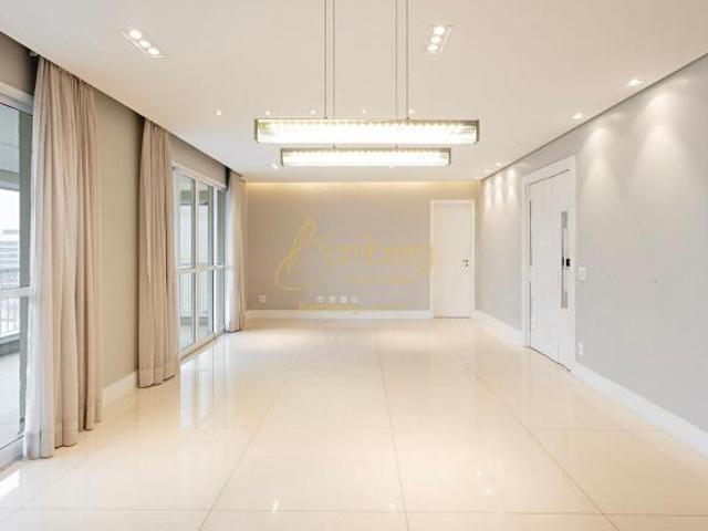APARTAMENTO COM 4 QUARTOS NA VILA ANDRADE