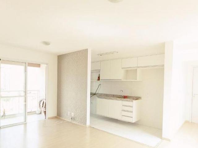 APARTAMENTO MUITO BEM LOCALIZADO