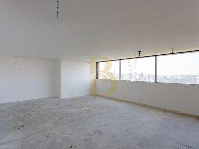 Apartamento muito charmoso com linda vista, Arquitetura Isay Weinfeld