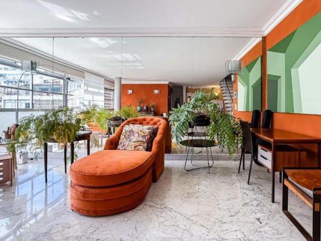 Apartamento muito elegante de 335 m² à venda no bairro República