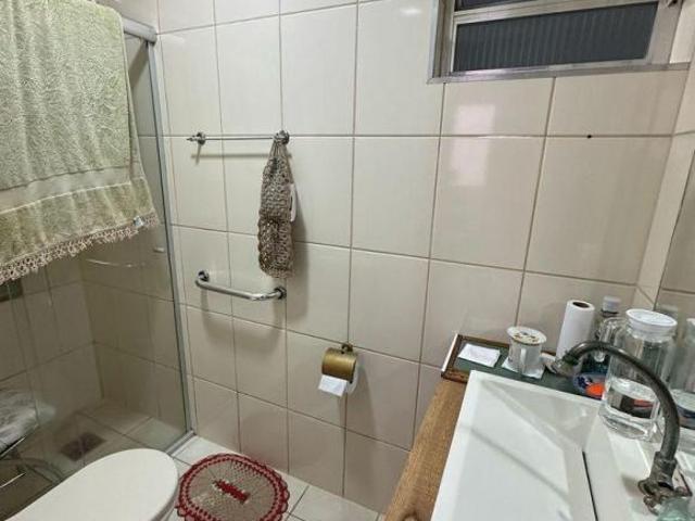 Apartamento na Tupi: 3 Dormitórios a 100m da Praia com Lazer e Gara