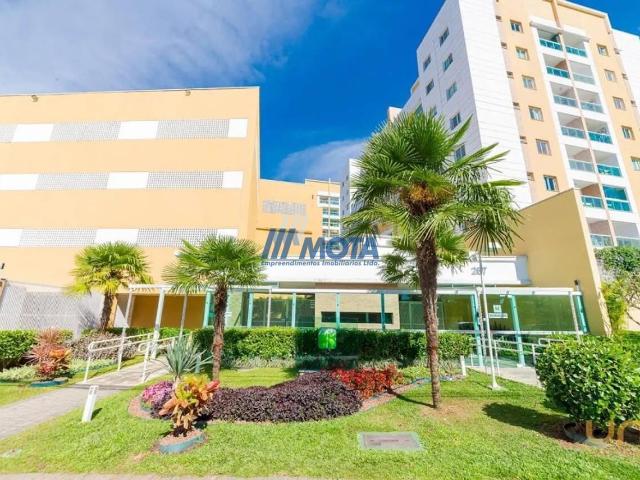 Apartamento na Vinte e Nove de Junho Bacacheri Curitiba PR, aluguel por R$ 2.600